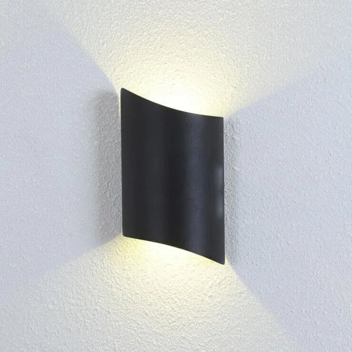LAAR WAVE Wall Light | Elegant LED Outdoor Lighting Solution – Elegant ...