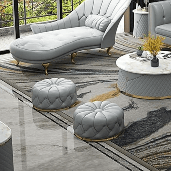 Shell Round Stool Chesterfield Style | Elegant Interior